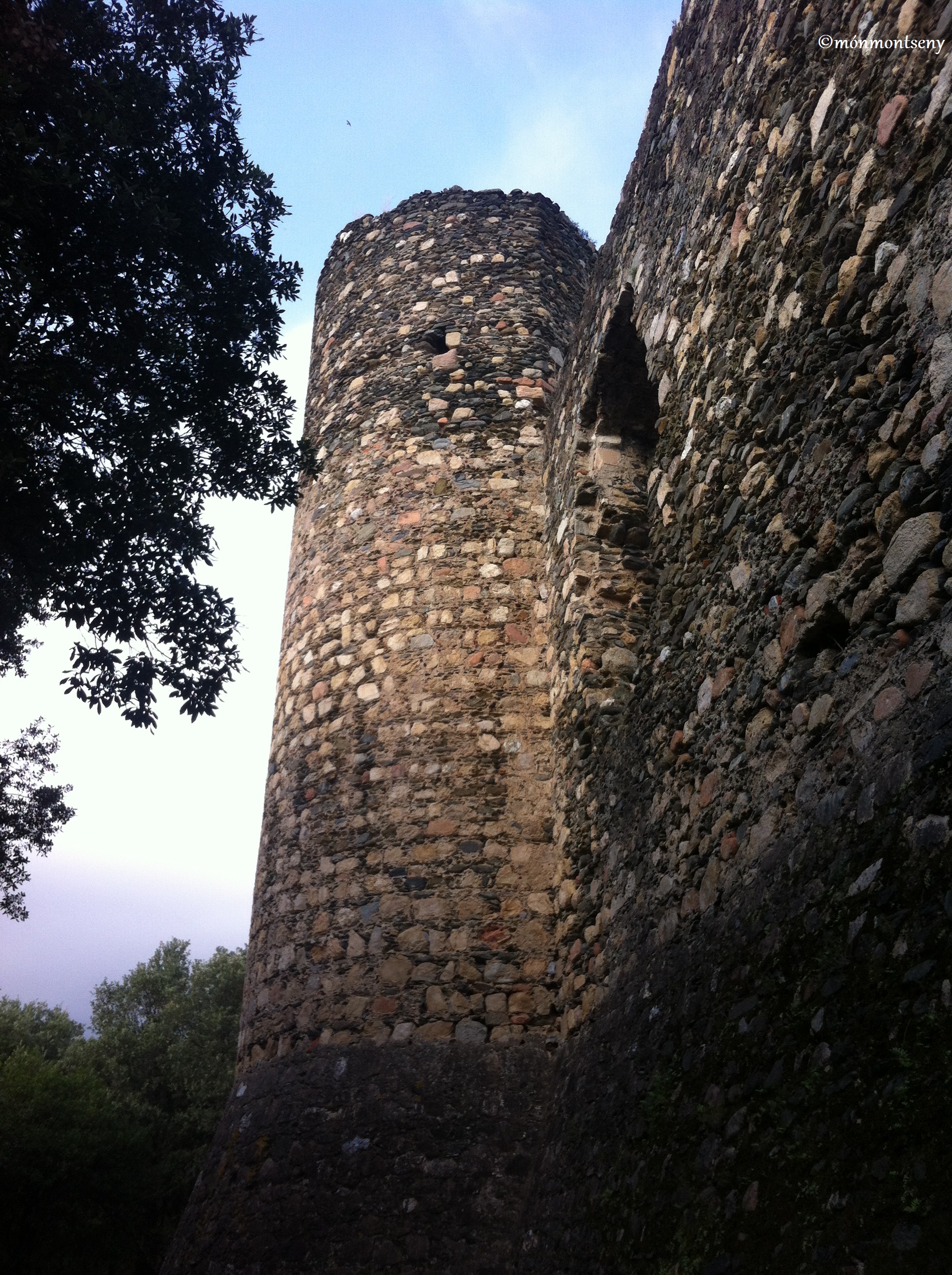 Els Castells de la Tordera: el Castell de Montclús, de poblat ibèric a ...